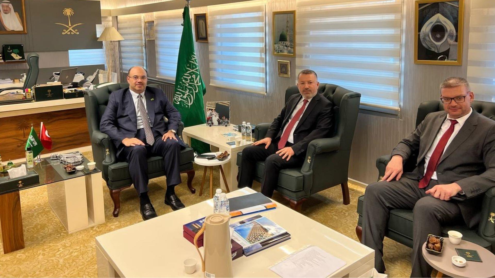 Rektör Prof. Dr. Kırışık, Suudi Arabistan Kültür Ataşesi’ni Ziyaret ...